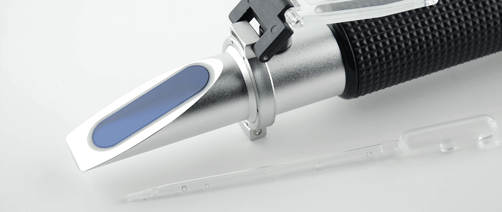 Refractometer